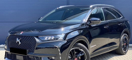 DS 7 - dane techniczne, wersje wyposażenia, cena