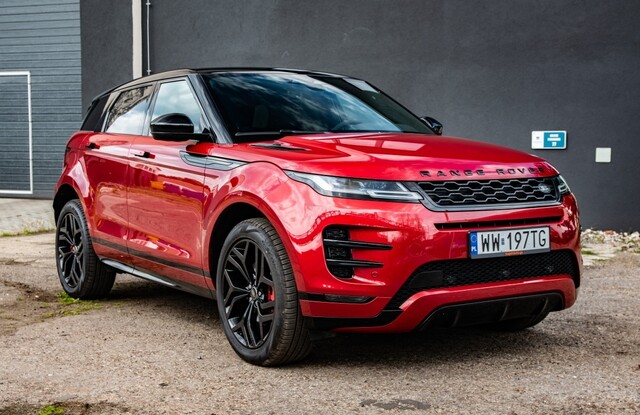 Test: Range Rover Evoque 2023 2.0 i4 300 AWD HST. "Baby" Range z ...