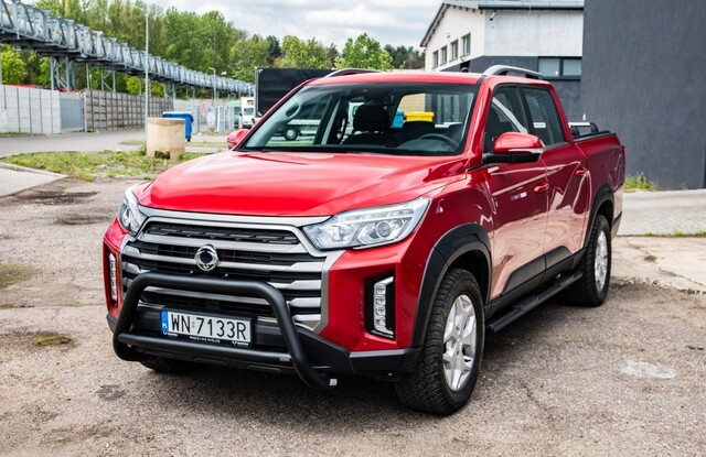 Test: SsangYong Musso Grand 2023 2.2 e-XDi AT 4x4 Quartz - pickup jako ...