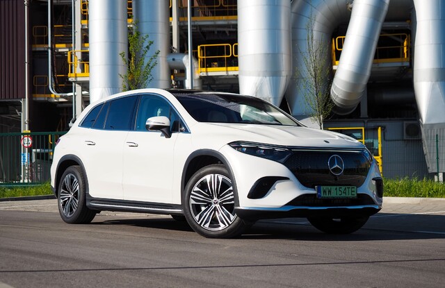 TEST: Mercedes EQS 580 4Matic SUV 2023. Rodzinny elektryk, czy wart ...