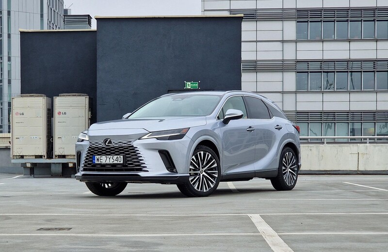 TEST: Lexus RX 350h. Segment Premium za niewygórowaną kwotę