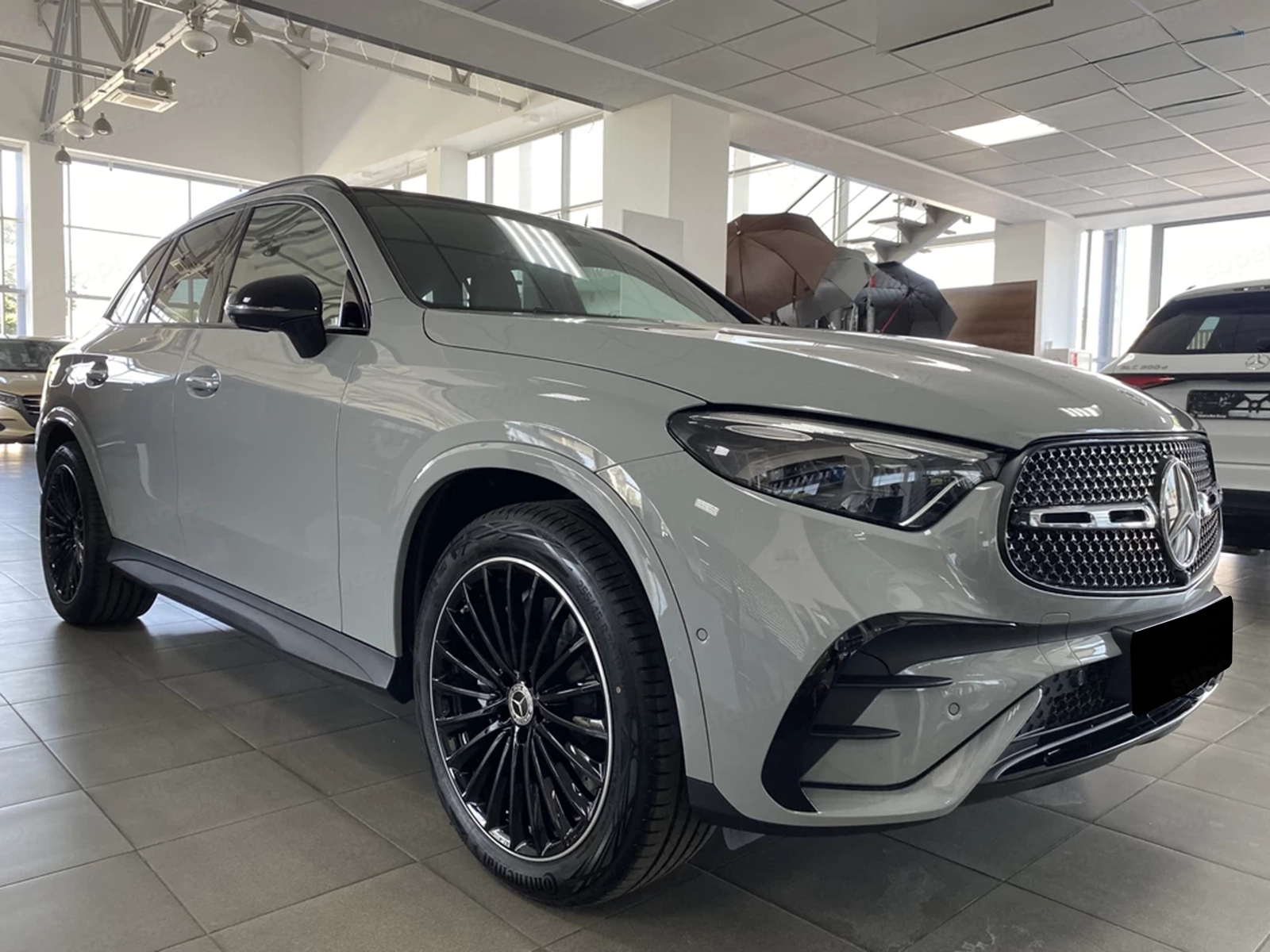 Mercedes GLC 300 4-Matic AMG Line | Leasing samochodu Nowyosobowy.pl