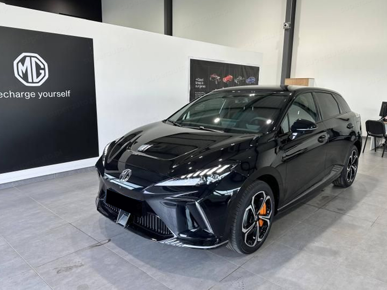MG MG4 64kWh XPower 4x4 | Leasing samochodu Superauto.pl