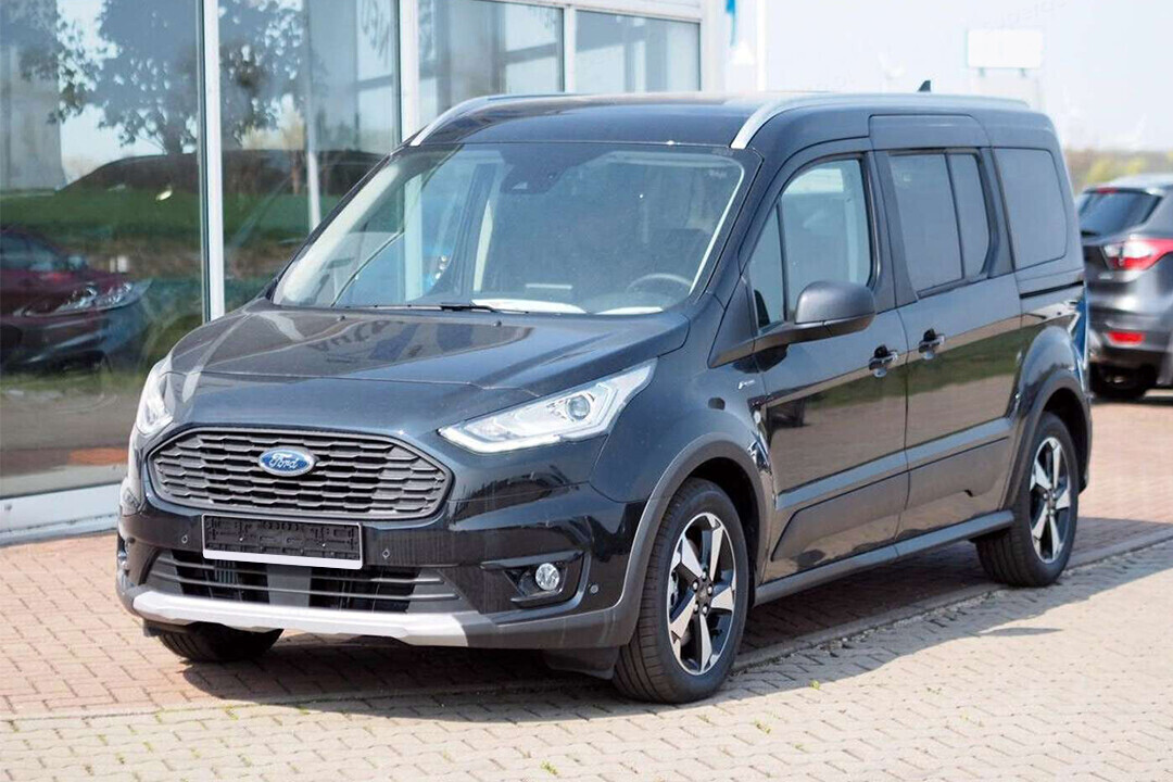 Ford Transit Connect Kombi L2H1 Active A8 | Leasing samochodu Superauto.pl