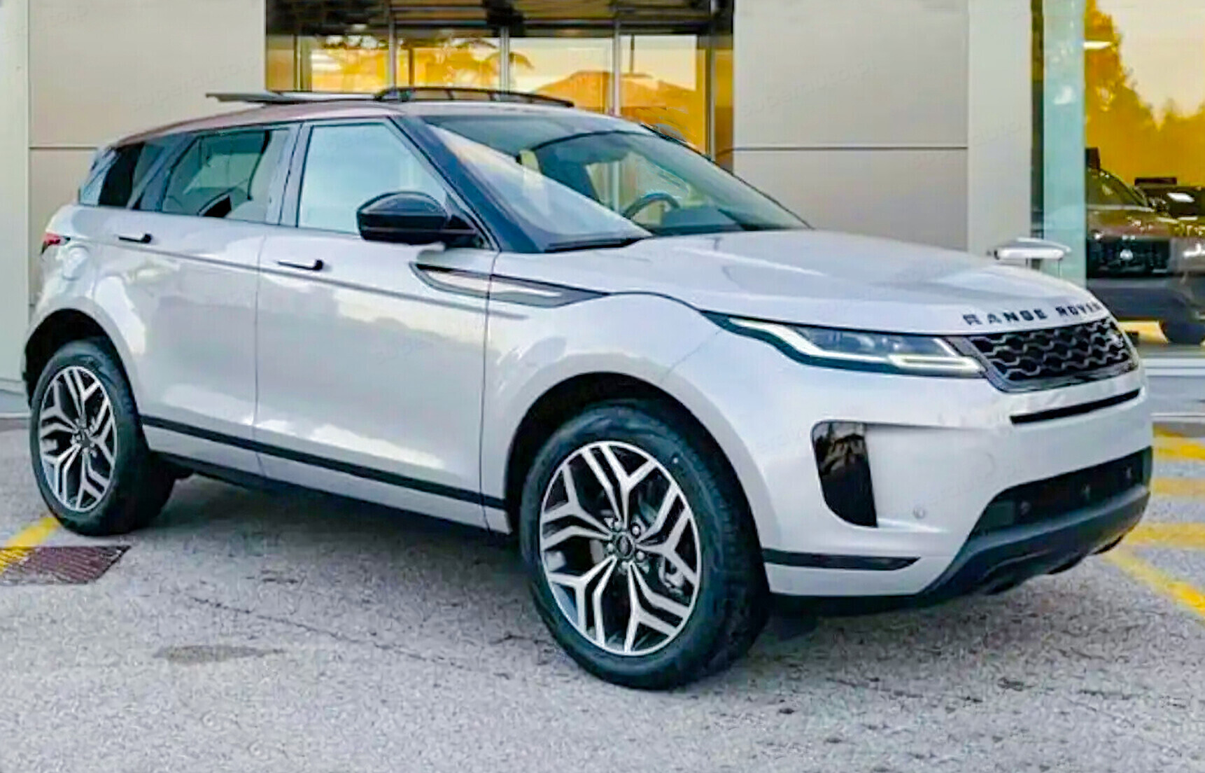 Land Rover Range Rover Evoque Bronze Collection | Leasing samochodu ...