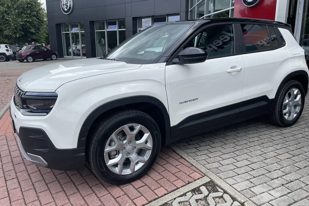 Jeep Avenger Altitude 1.2 GSE T3 FWD | Leasing samochodu Superauto.pl